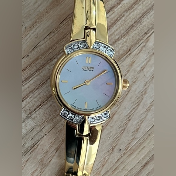 Citizen | Accessories | Citizen Ecodrive Ladies Watch Crystals Pearl ...